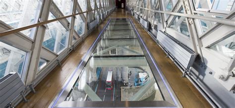 Tower Bridge And Monument The Glass Floor Challenge Conquer Your Fear Of Heights At The World