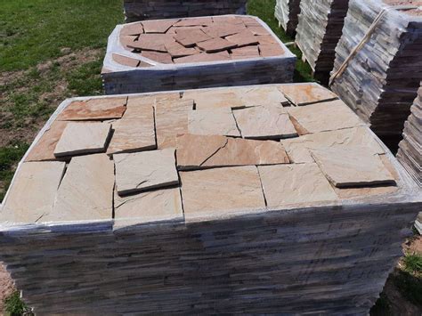 Природній камінь пісковик закарпатський граніт базальт 250 грн Отделочные и облицовочные