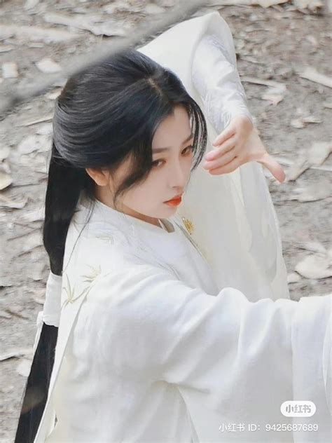 Esther Yu And Zhang Ling He On Yun Zhi Yu Set R Cdrama