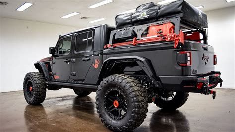 Why A Jeep Gladiator Overland Build Is A Great Choice For Expeditions