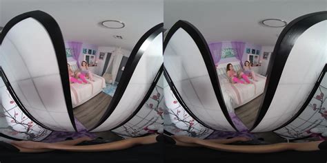 Foot Fetish Threesome