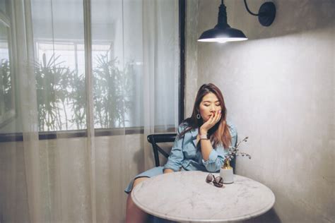 مجموعه تک بیتی غمگین با مضامین تنهایی، بی وفایی و غم فراق ستاره