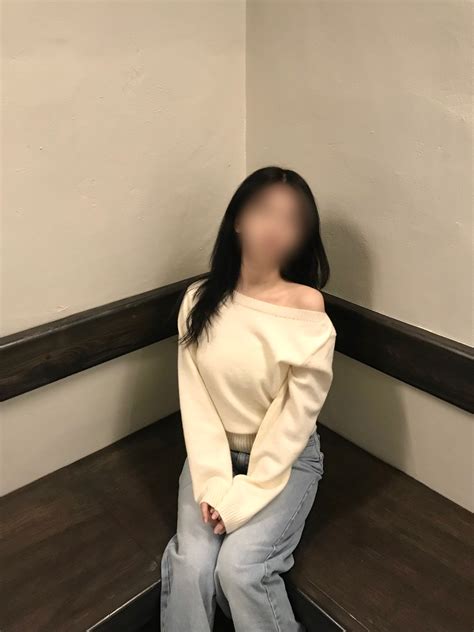 초커 울 오프숄더 니트 머플러 세트 3color 에이블리