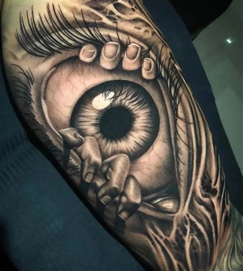 Pin By Zee Tattoo On Eye Realistic Eye Tattoo Scary Tattoos Eyeball