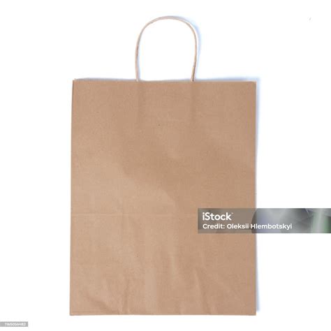 점심 이나 음식 또는 흰색 고립 된 배경에 손잡이와 구매에 대 한 재활용 빈 크래프트 종이 쇼핑 가방의 모형 가방에 대한 스톡 사진 및 기타 이미지 Istock