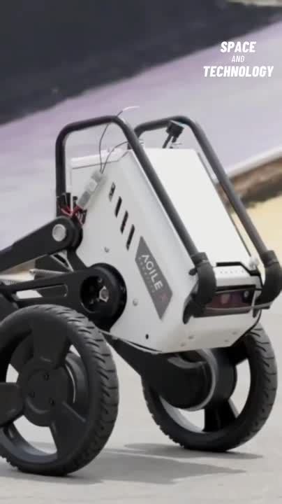 [video] oluwafemi akinlabi on linkedin agilexrobotics roboticsinnovation leggedrobot