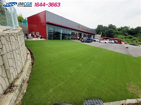안성 오토부티크포쉬 상가 앞 마당 인조잔디 시공 친환경 인조잔디 주목씨지알 Jmcgr 시공실적