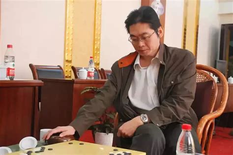 中国九段棋手17位世界冠军夺30多个世界大赛冠军头衔 上海