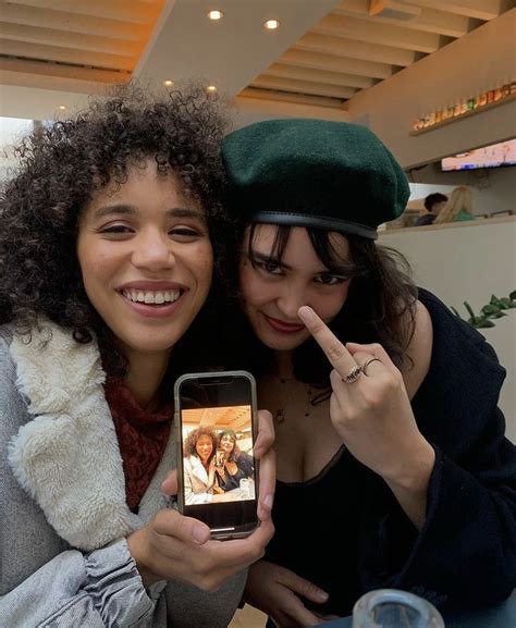 Lauren Ambrose And Tawny Cypress Artofit