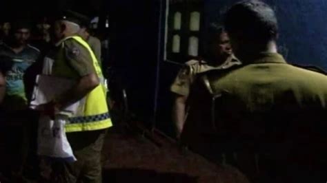 ලියුමකුත් ලියා පාසල් සිසුවියන් දෙදෙනා එකට අවසන් ගමන් යයි Today News Lk