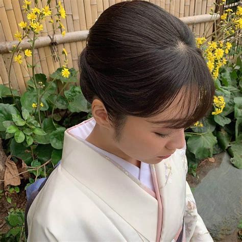 春原未来さんのインスタグラム写真 春原未来instagram「amazonで買ったヘッドアクセサリー 。宝塚の娘役さんみたいに作れる人