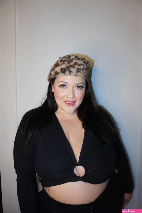 Show Pictures Kanya Big Fat Women Sex Free Sex Photos And Porn Images At Sex Fun