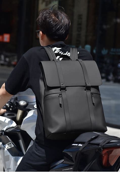 Mens Daily Commute Backpack
