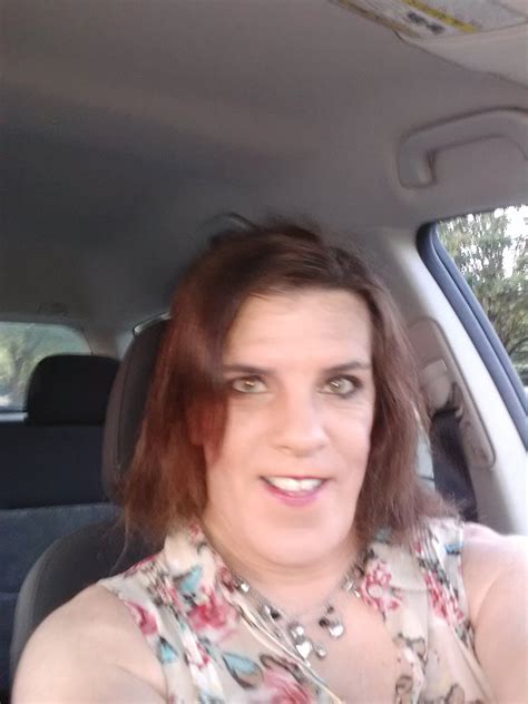 Me I Am Desperately Working Towards A Glamorous Girly Hair Flickr