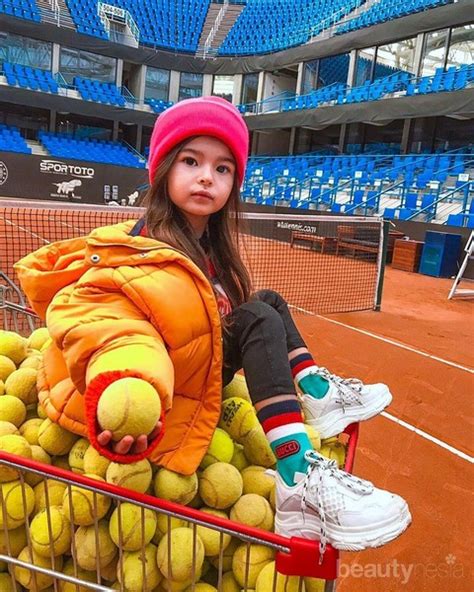 Gemes Banget Begini Potret Cantik Dan Menggemaskan Fashionista Cilik