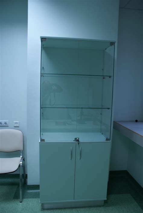 Спешен шкаф двоен с отваряеми врати Valdimed