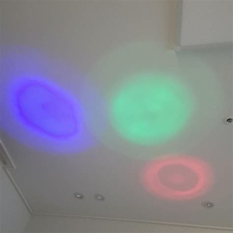 색과 빛의 3가지 색 이야기 와이즈만북스