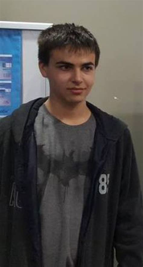 Русенецът Емил Инджев с бронзов медал от международна олимпиада по лингвистика Утро