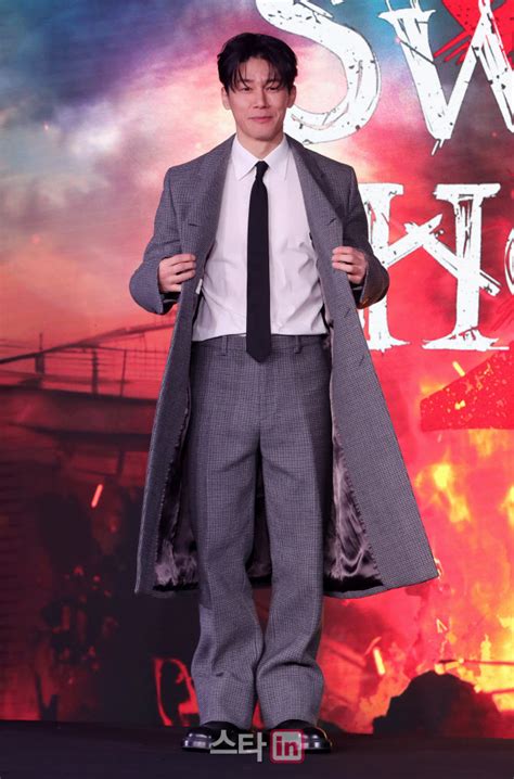 [포토]김무열 스위트홈 시즌2에서 만나요