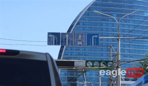 Нийслэлд хөдөлгөөнд оролцож буй автомашинд ирэх сараас цахим гэрчилгээ олгоно