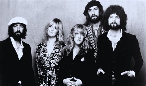 Surprising Facts About Christine Mcvie Fleetwood Macs Secret Songbird
