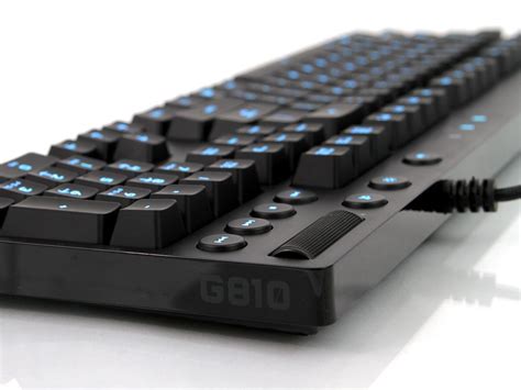 Logitech Matured The G810 Orion Spectrum Mechanical Keyboard Tom S Hardware