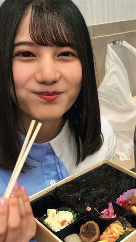 ボード日向坂46のピン 小坂菜緒 高本彩 富田