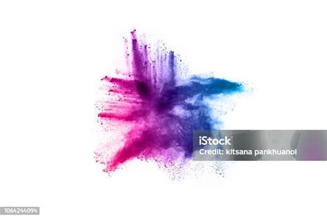 추상 분말 Splatted 배경입니다 흰색 바탕에 화려한 분말 폭발입니다 색깔된 구름입니다 다채로운 먼지 폭발 페인트 Holi입니다 0명에 대한 스톡 사진 및 기타 이미지