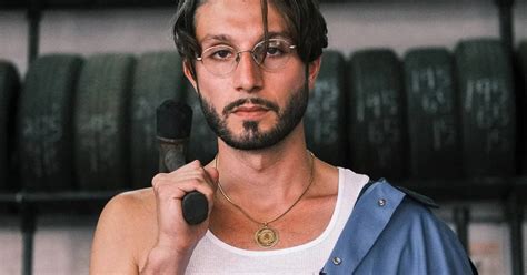 Viraalne Sensatsioon Tiktokist Tuule Tiibadesse Saanud Z Generatsiooni