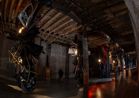 Bienal De Venecia Todo Sobre La Participación Latinoamericana En El