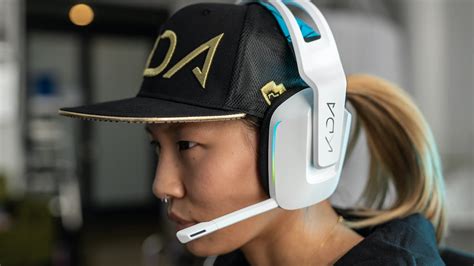 리그 오브 레전드 X 로지텍 G 게이밍 헤드셋 무선 게이밍 마우스 등 K Da와 콜라보한 게이밍 기어 출시