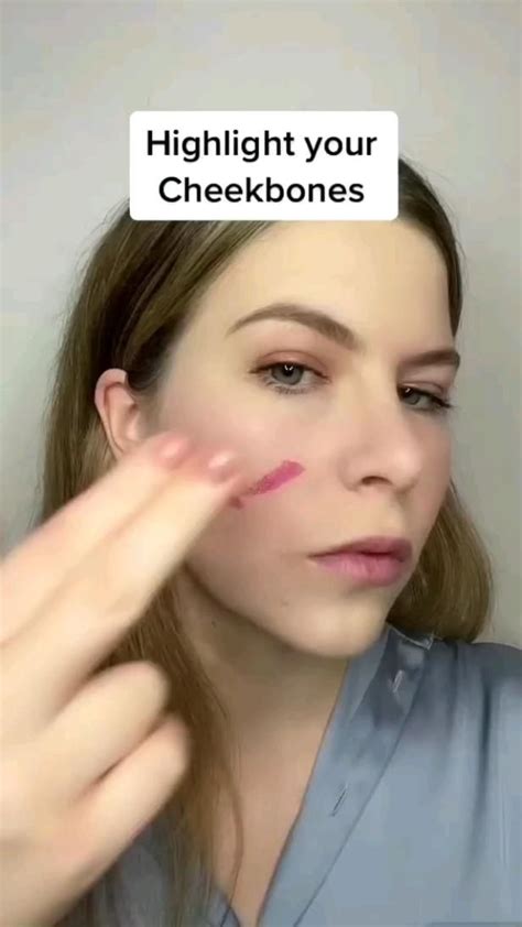 Highlight Your Cheekbones Cheekbones Exercise Beauty Natural Products Beauty Tutorials