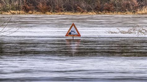 Special Issue Satellite Microwave Remote Sensing For Severe Storms Detection Isac