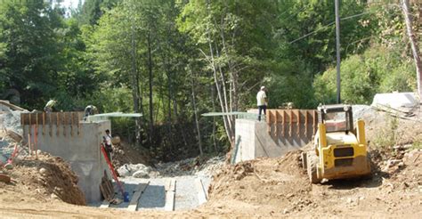 Michael Love And Associates Inc Geomorphic Based Grade Control