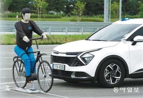 보행사고 줄이는 자동제동장치 100 안전하진 않아 과신 금물