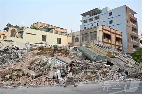 미얀마 지진 사망 3000명 넘어…실종 340명·부상 4700명