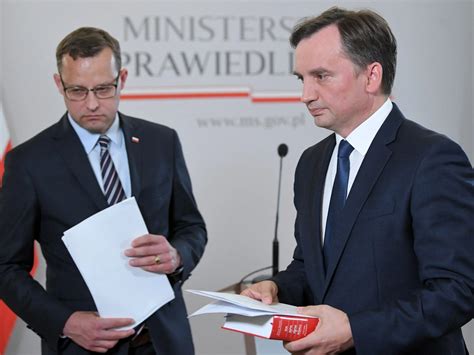 Romanowski Aresztowany Ziobro Zwrócił Się Do Tuska