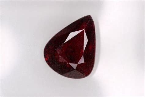 Red Ruby 1 23 Ct Catawiki