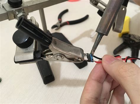 Samytronix Pi Diy Raspberry Pi Desktop Computer With Accessible Gpio 13 Steps With