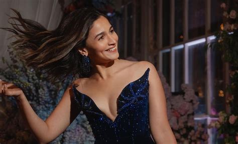 Top 4 Most Extrovert Zodiac Signs