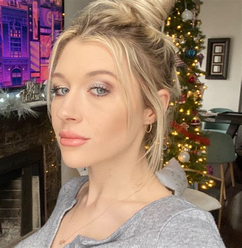 My Face After Putting Some Make Up On R Faces