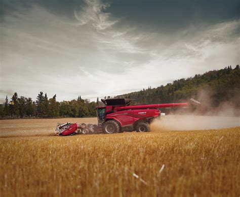 our largest combine harvesters af series case ih