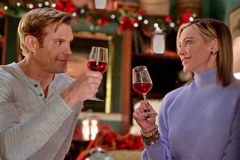 Hallmark Stephen Huszar And Katie Cassidy On Falling In Love While Filming A Royal Christmas Crush
