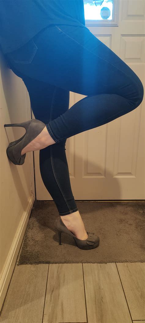 Push Me Against The Wall Rkatesfeet