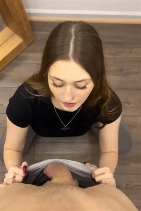 Whats The Name Of The Girl And This Hot Gif Lilyypayne Lily Payne