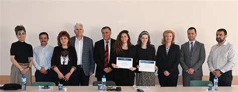 УНСС Студенти от УНСС получиха стипендии от Института на дипломираните експерт счетоводители