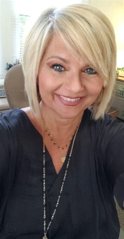 Pin By Sherri Yoho On Hairbeauty Thin Hair Cuts Hair Cuts Short