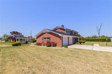 Lisa Easter Cummings