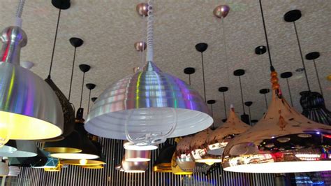 ჭაღები გაალამაზეთ თქვენი სამზარეულო ორიგინალური ფერადი