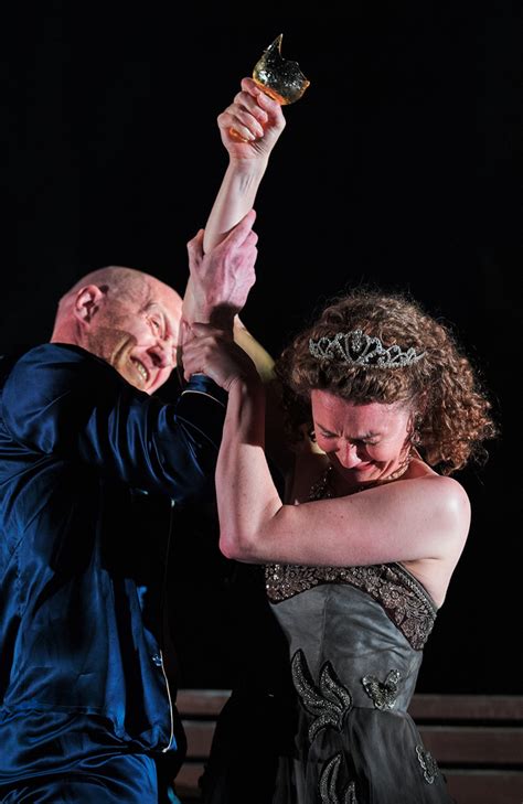 Robin Hellier Fight Director Teacher Performer Robin Hellier Fight And Intimacy Director